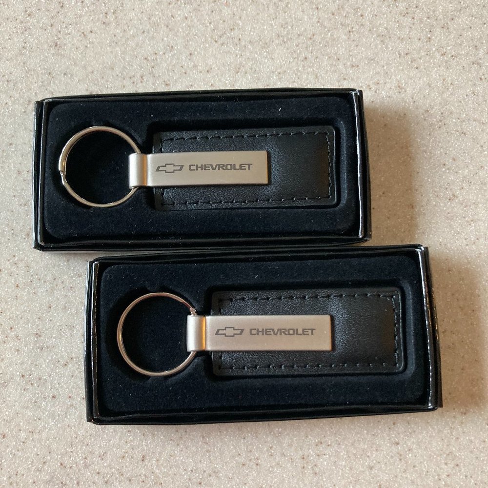 Chevrolet Rectangular Leather Logo Keychains Nib - Gem